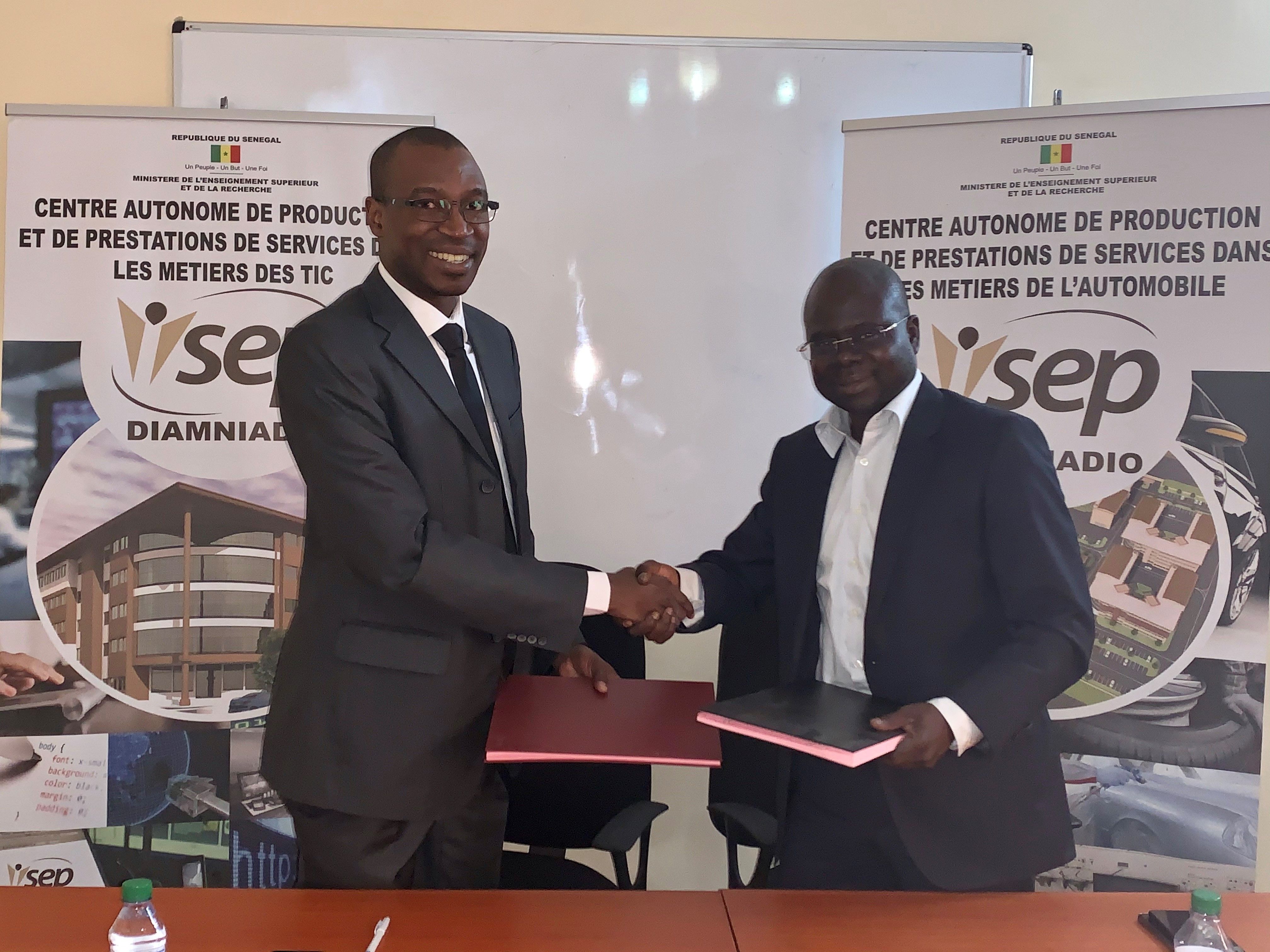 Signature Projet de Convention de Partenariat ISEP | NEUROTECH